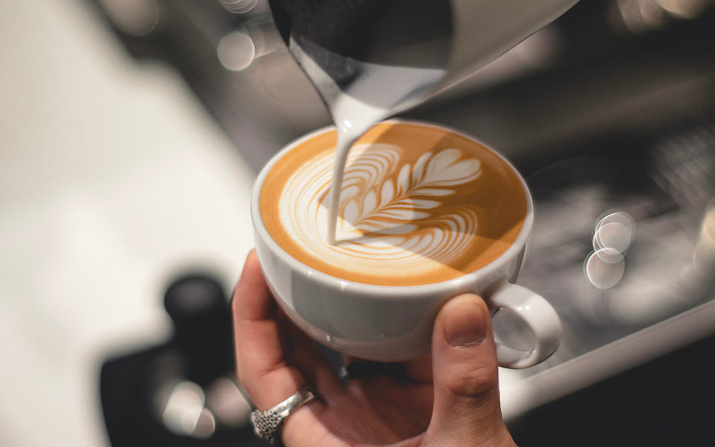 Best Milk Pitchers for Latte Art: Competition-Grade Tools from Slow Po ...